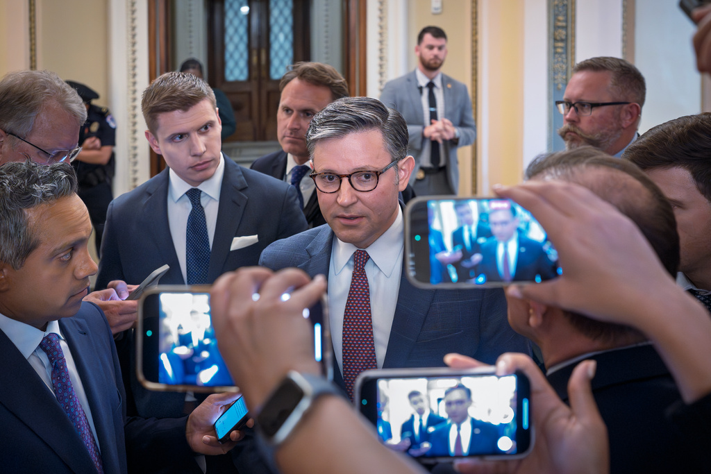 Representanthuset stängs – vill hindra Epstein-debatt