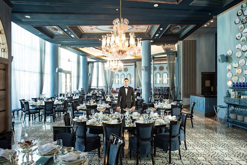 Em Sherif Restaurant in Dubai - Genelec.com