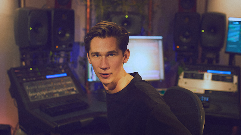 Immersive Talk with ‘the dome.’