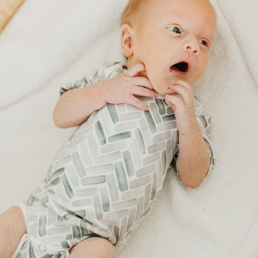 Copper Pearl Printed Short Sleeve Bodysuit - Alta, Newborn | Babylist Shop
