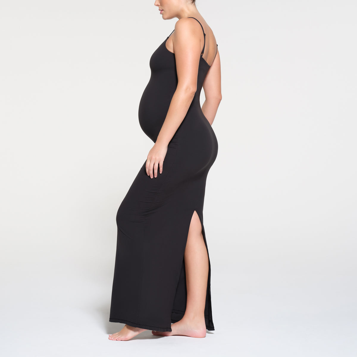Best Maternity Dresses of 2025