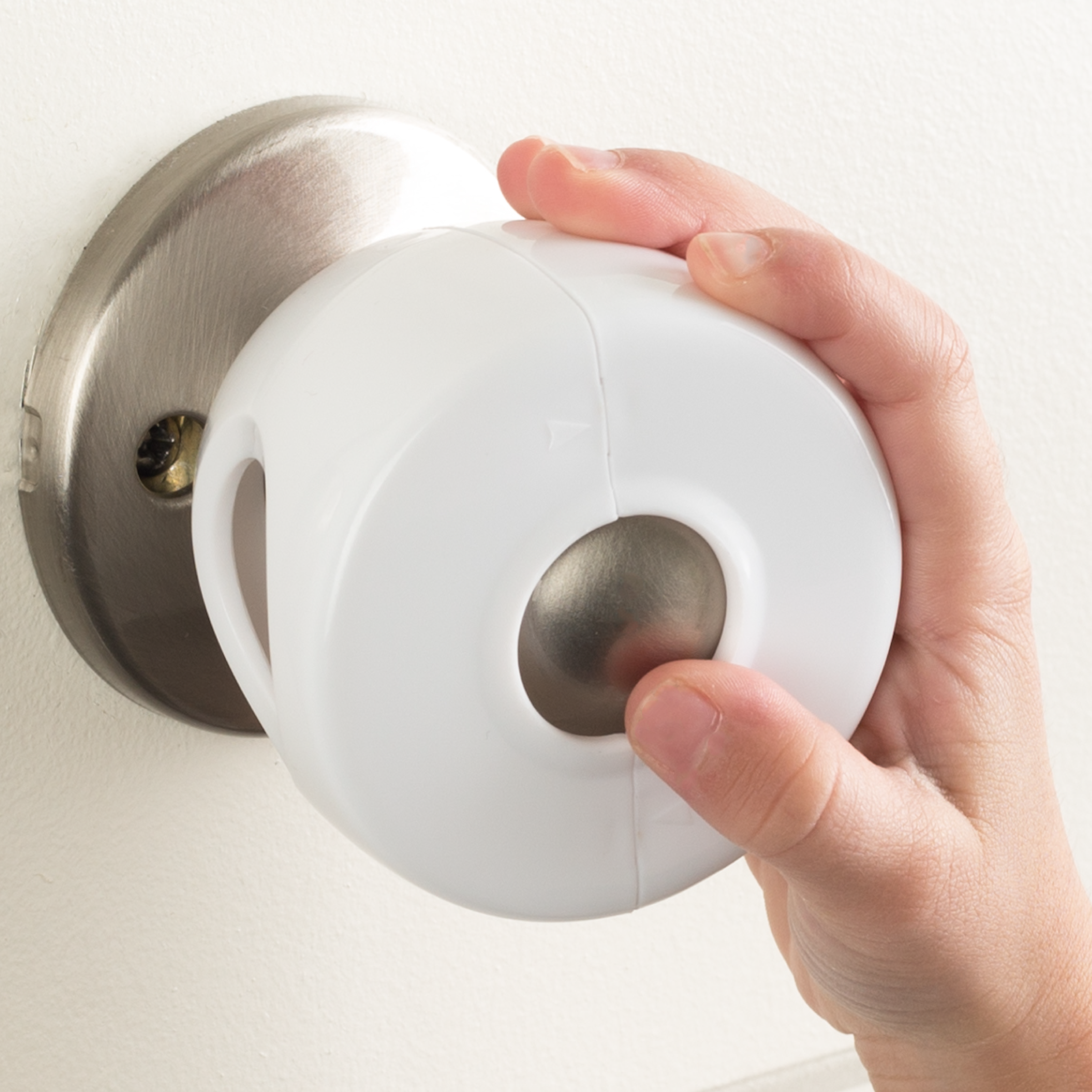 Jool Baby Door Knob Covers (4 Pack) - White | Babylist Shop