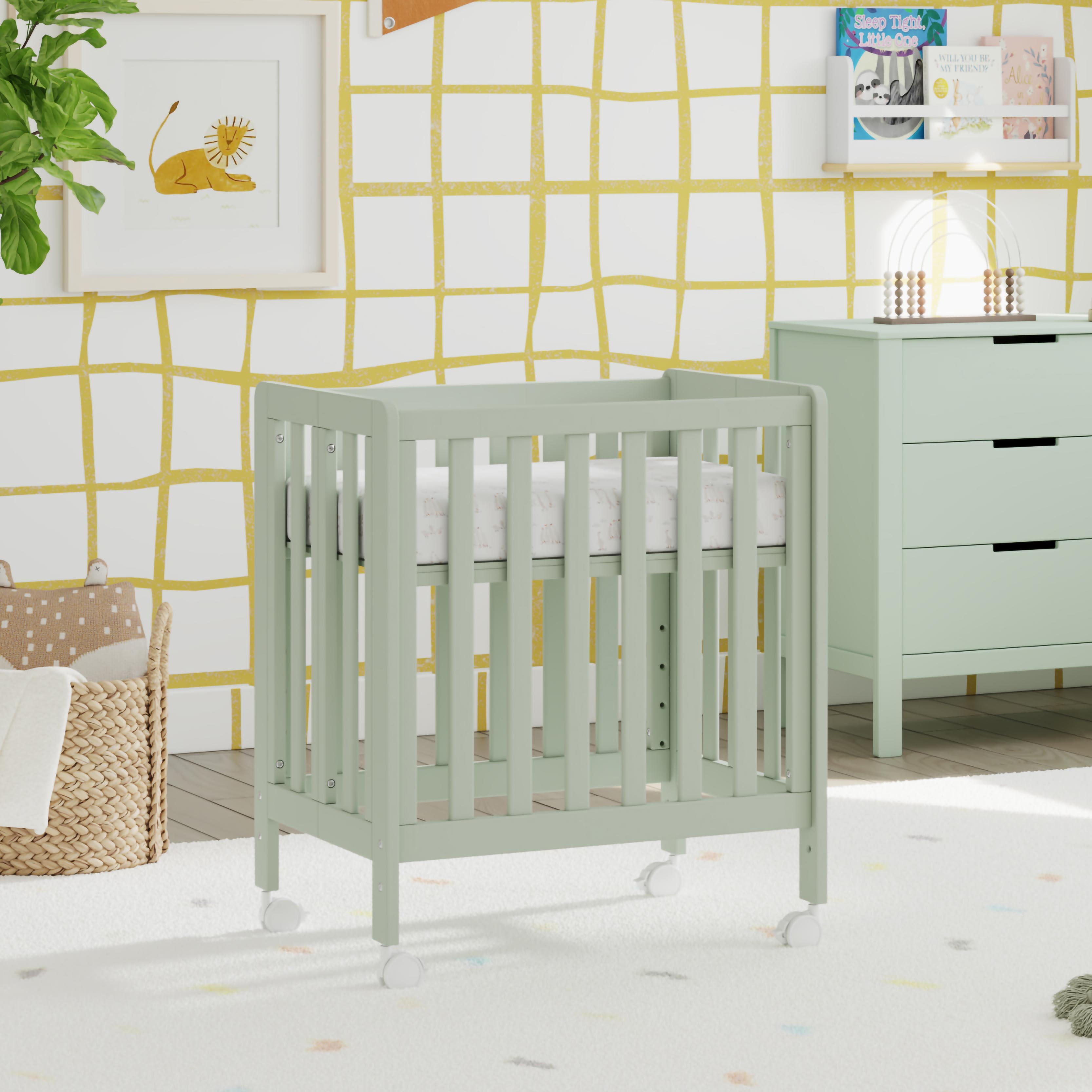 Carter's by daVinci Colby GROW 6-in-1 Convertible Bassinet to Crib ...