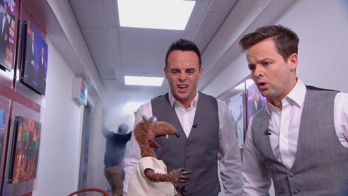 Muppet chaos! | Saturday Night Takeaway