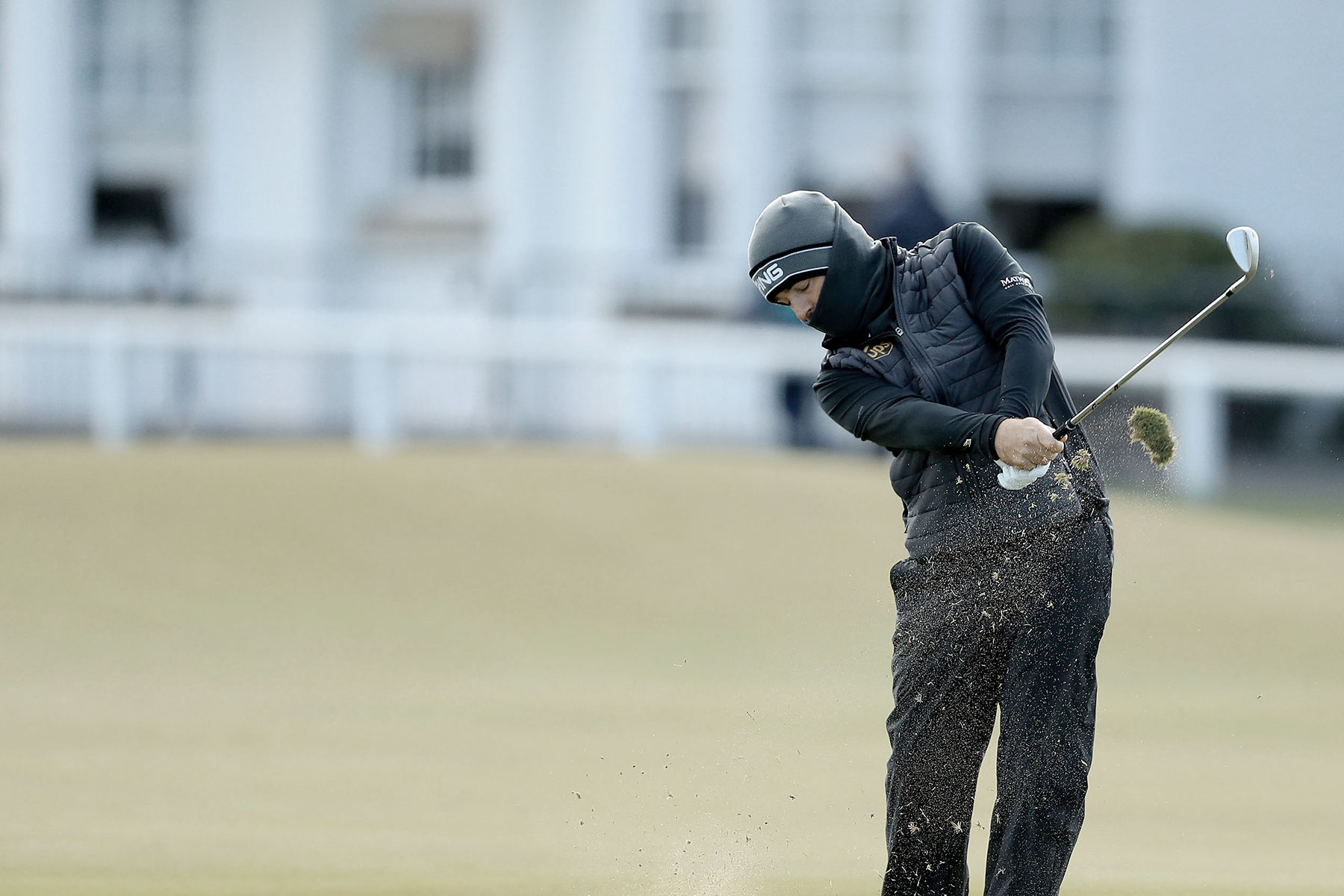 Five warm-up tips for cool golf days