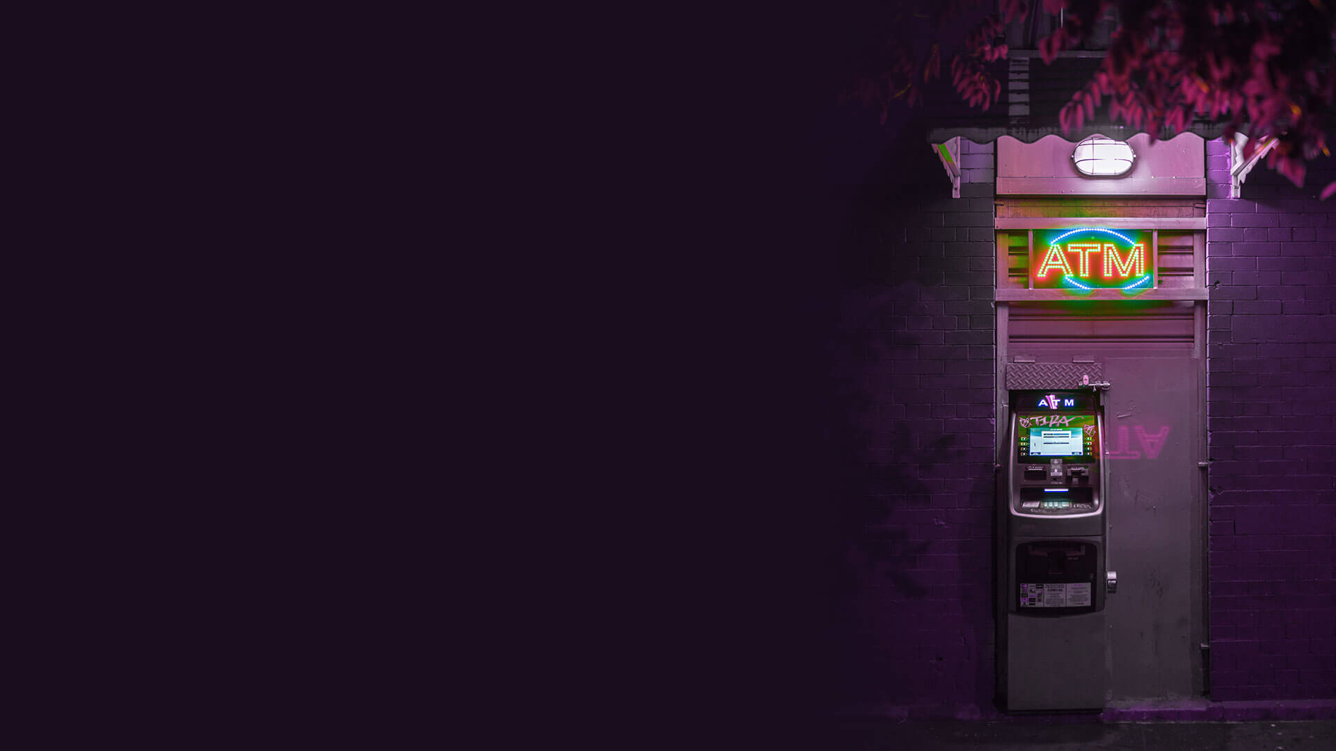 RPA in Retail Banking - Banking Process Automation | UiPath