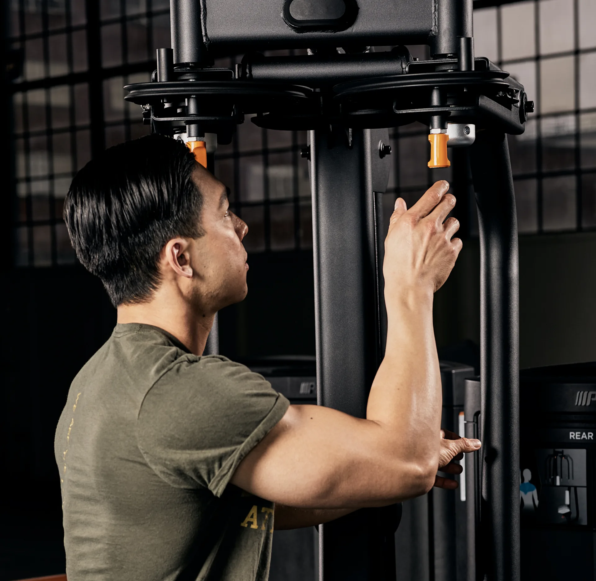 Selectorized Strength Machines | Commercial Gym Equipment | Precor