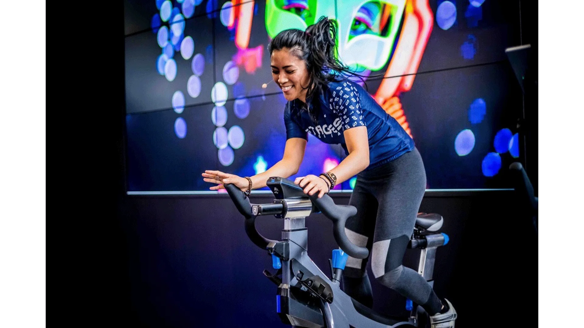 Stages｜インドアサイクリング｜Precor