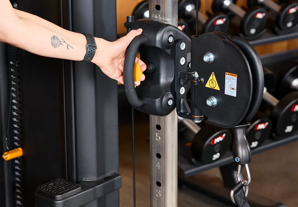 Resolute™ Dual Adjustable Pulley | Precor