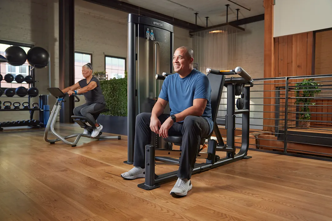 Commercial Selectorized Strength Machines, Selectorized Gym Equipment ...