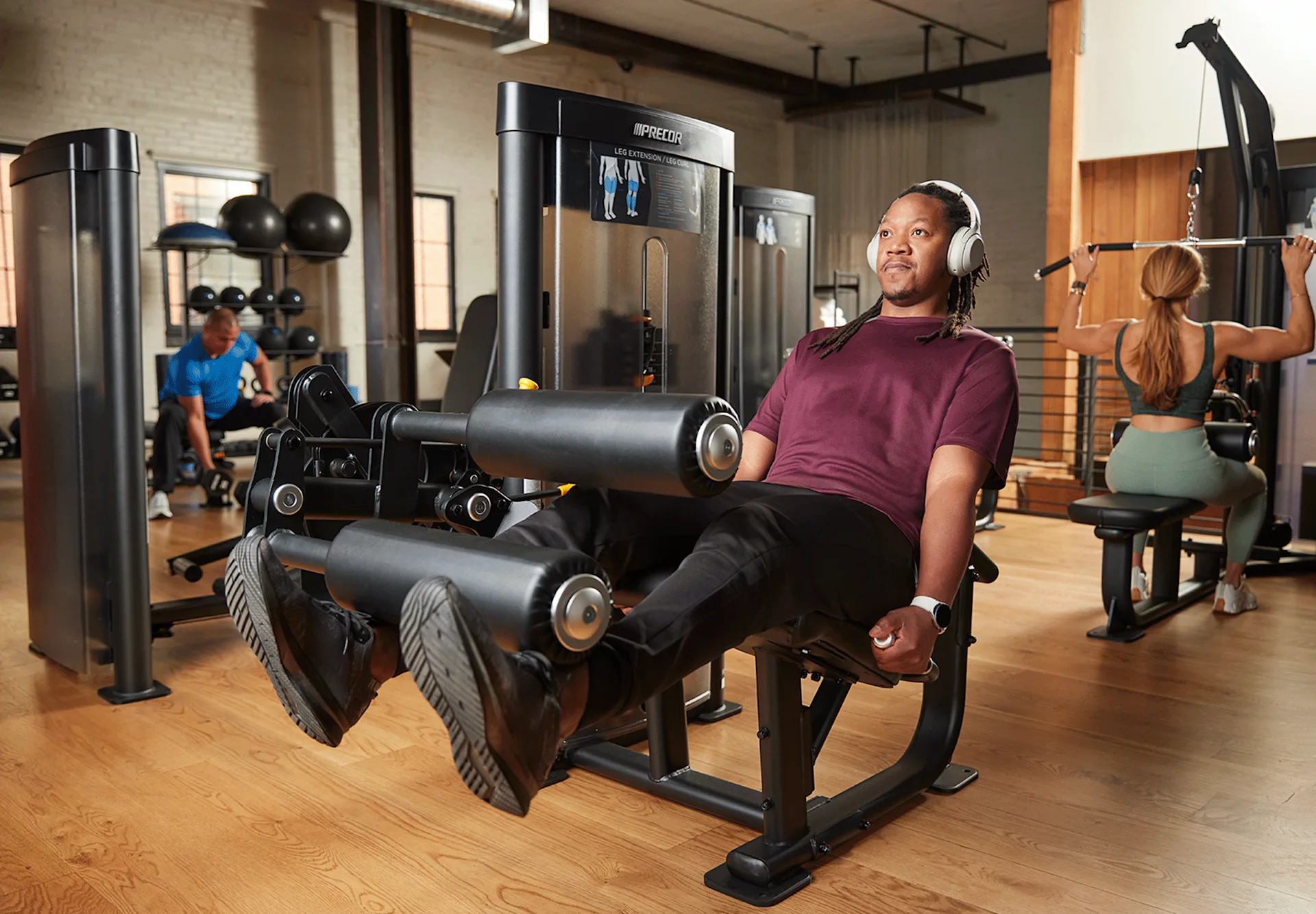 Commercial Fitness Benches and Racks | Strength | Precor