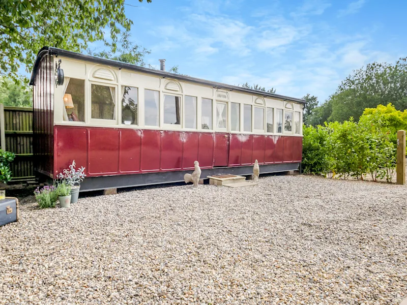 8 of the Best Railway Carriage Holidays in the UK | Hoseasons Blog