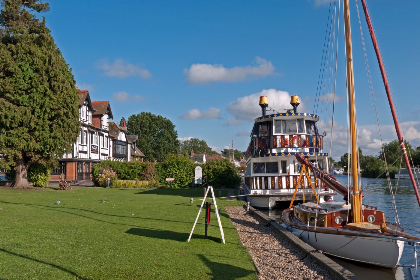 Horning cottages and quality self-catering breaks