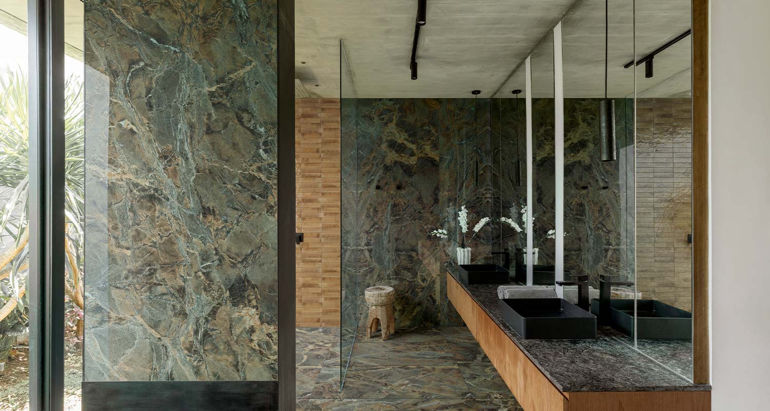 Isot laatat luovat yhtenäistä pintaa - K-Rauta