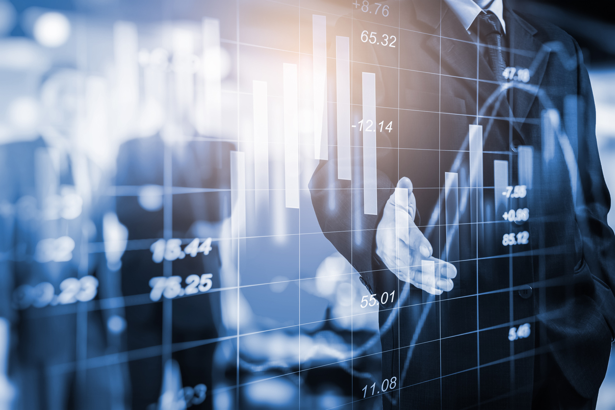 Insider Trades: Five stocks insiders are buying and selling