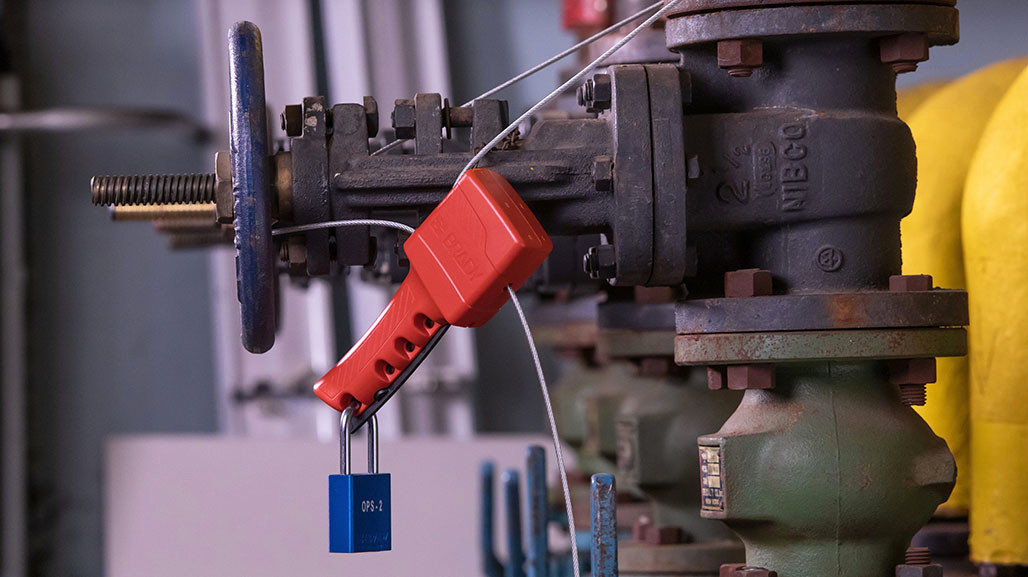 Top 5 Lockout/Tagout (LOTO) Devices for Manufacturing Facilities — MSC ...