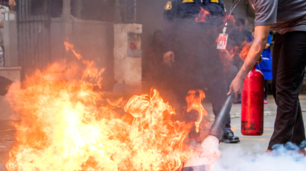 Flammable vs Combustible: What’s the Difference — MSC Industrial Supply Co.