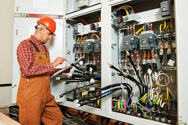 A Review of OSHA’s Fatal Four: Electrical Hazards — MSC Industrial Supply