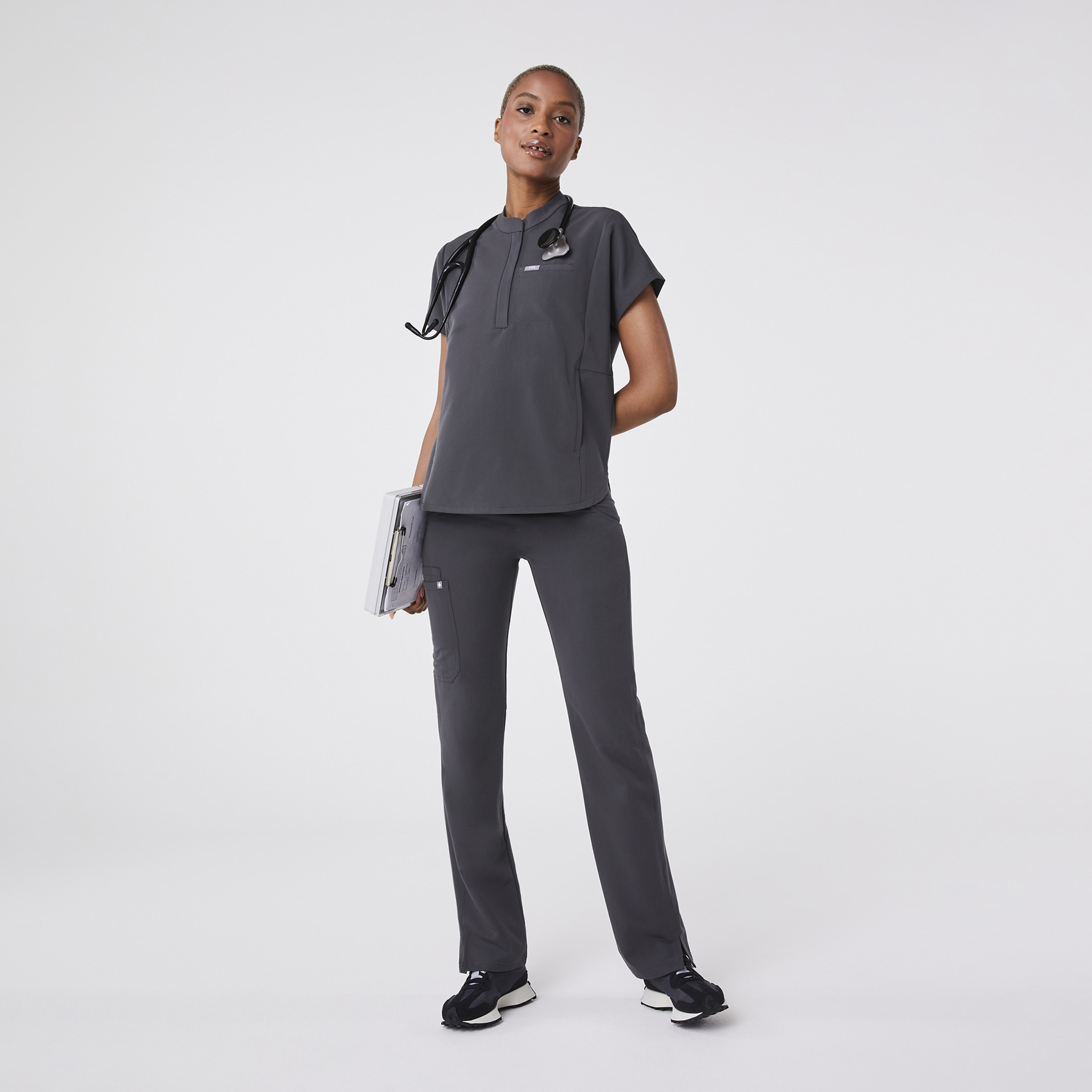 Women's Montex Classic Scrub Top - Charcoal · FIGS