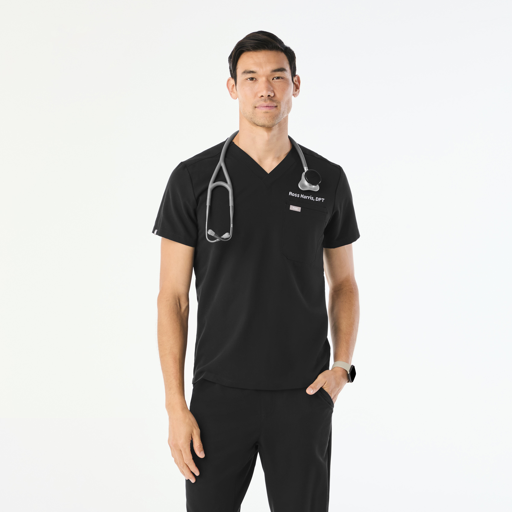 Men's Leon™ Three-Pocket Scrub Top - Black · FIGS