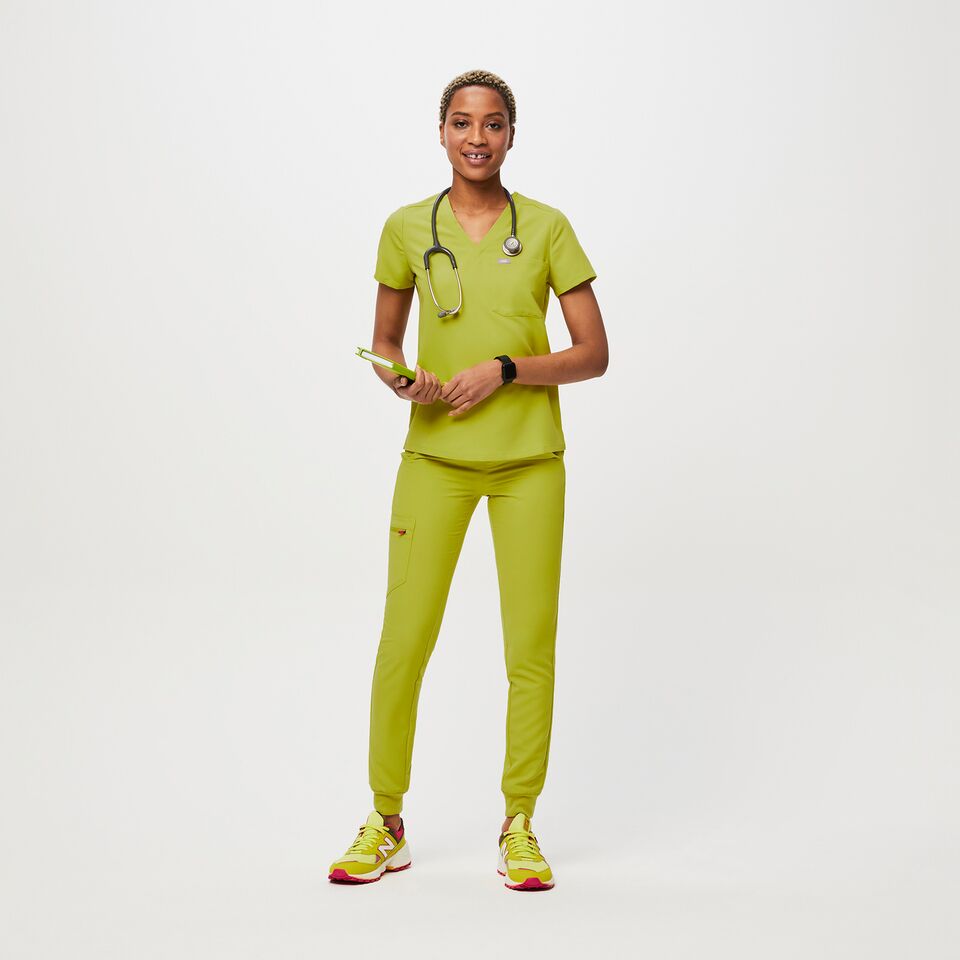 Women's Catarina One-Pocket Scrub Top™ - Limeade · FIGS