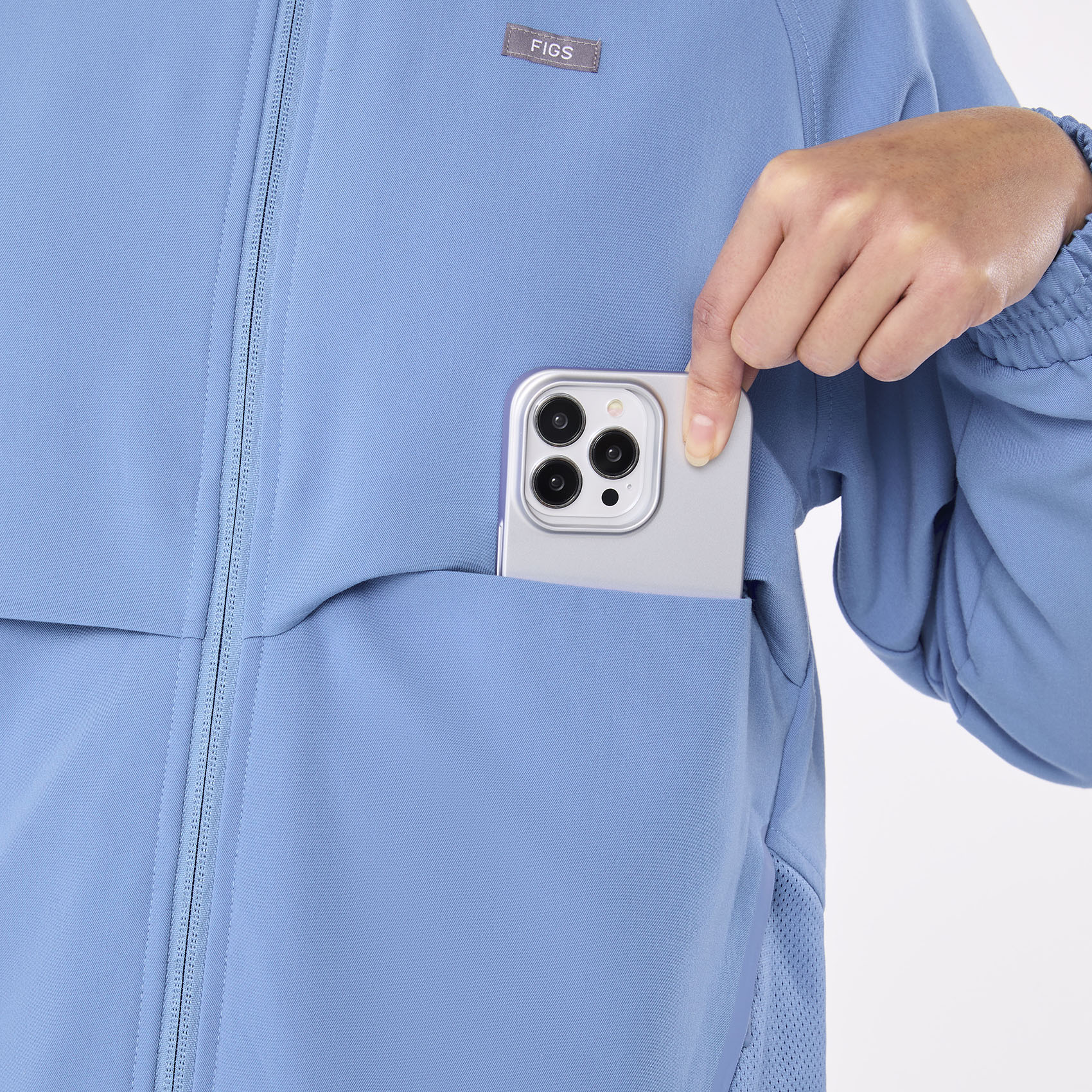 Women’s Sydney Scrub Jacket - Ceil Blue · FIGS