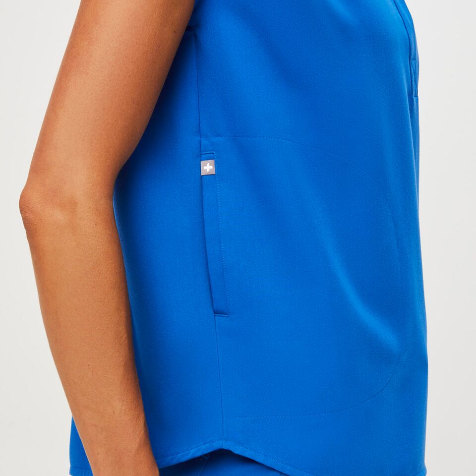 Women's Rafaela Oversized Scrub Top™ - Royal Blue · FIGS