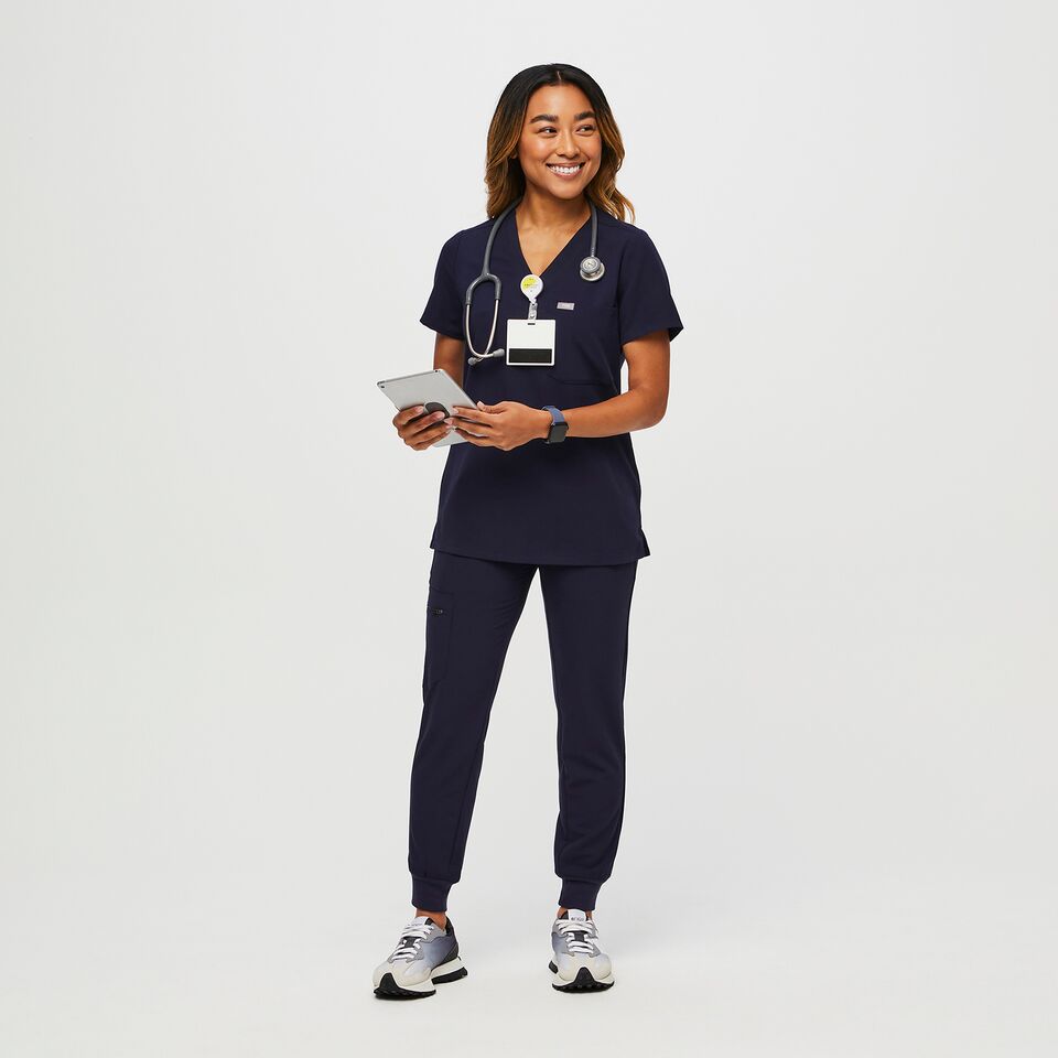 Women's Catarina One-Pocket Scrub Top™ - Navy · FIGS
