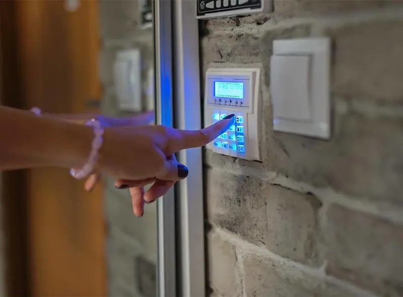 Burglar Alarm Servicing Near Me | Maintenance & Repairs | Checkatrade