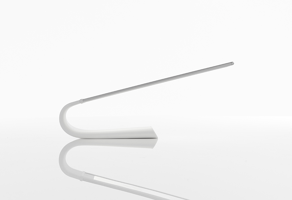 Ivomax Eye Strain Reducing Rechargeable LED Clip On Desk Lamp 2 9 16 H White