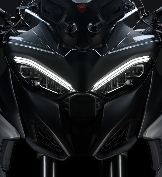 Prolongez l'été avec la Multistrada V4