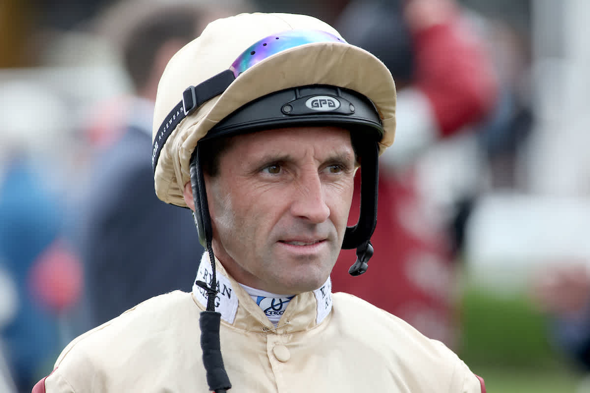 Bahrain Turf Series: Neil Callan and Hector Crouch strike gold