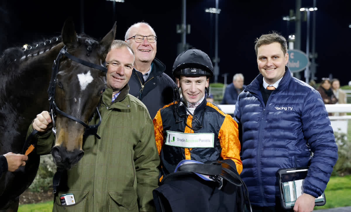 Oisin Murphy makes perfect return at Chelmsford