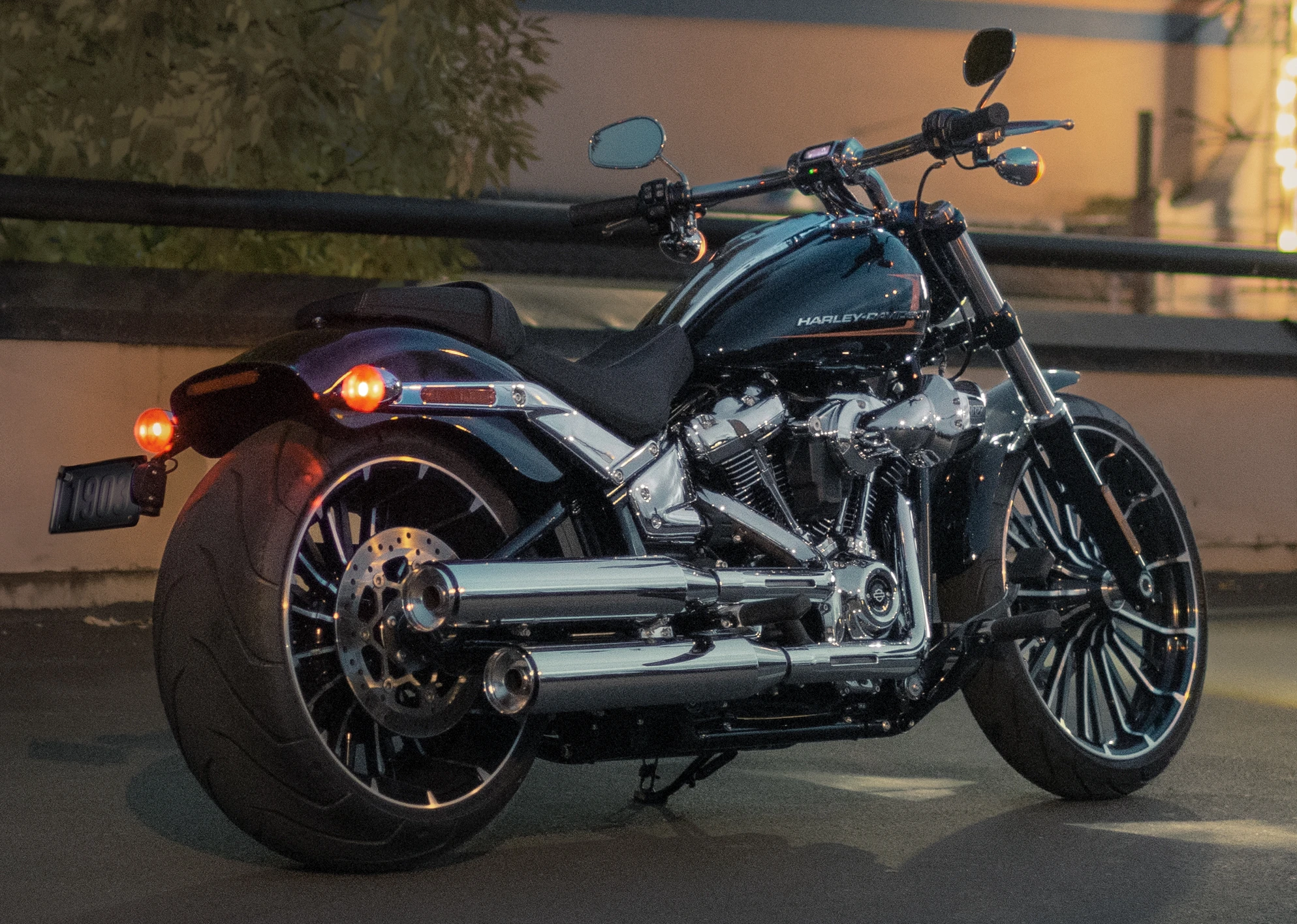 Motocicleta Breakout 117 2024 | Harley-Davidson BR