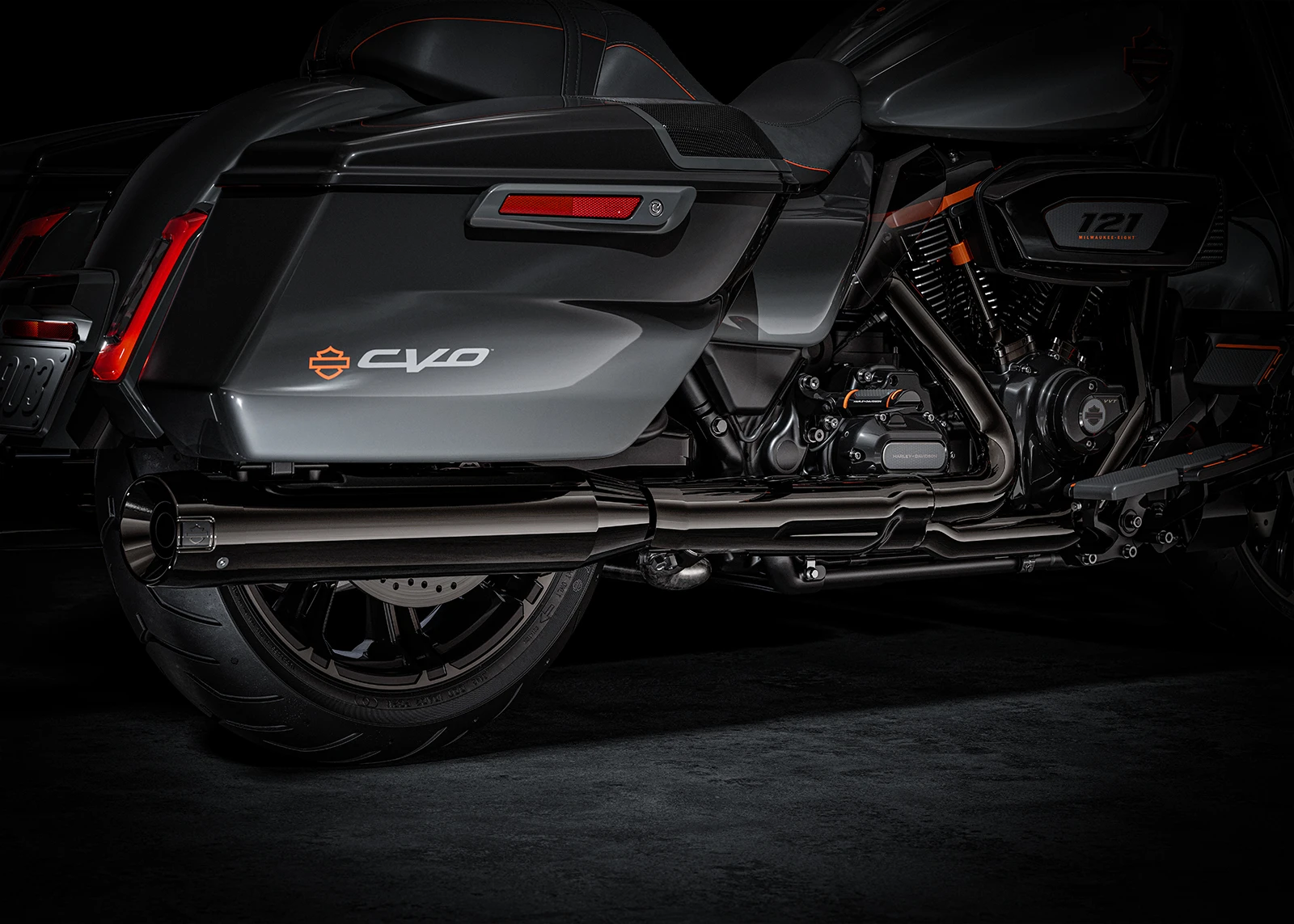 2025 CVO Street Glide Motorcycle | Harley-Davidson USA