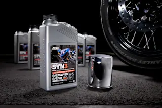 Motorcycle Oil Change Kits | Harley-Davidson USA