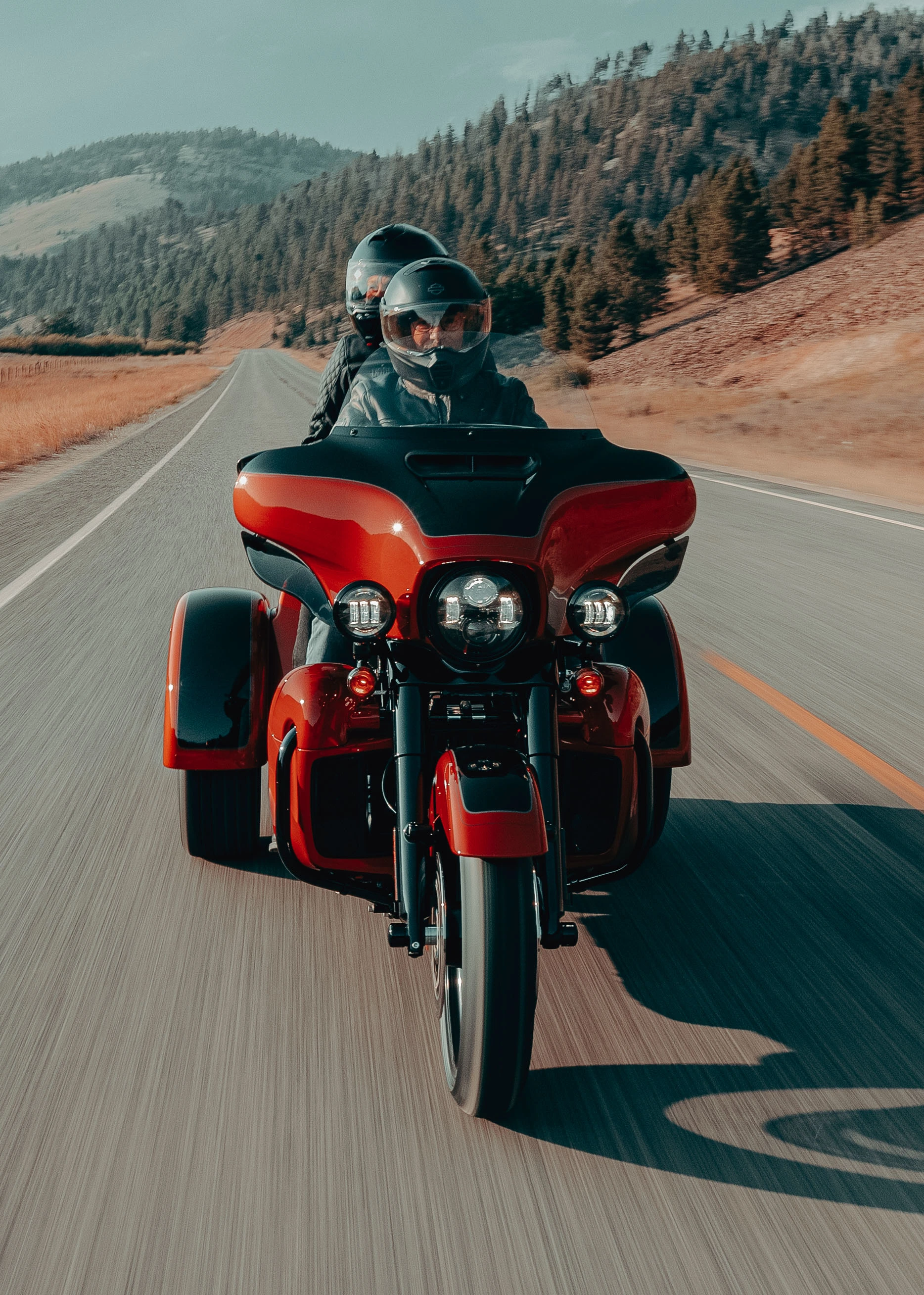 2025 Tri Glide Ultra Motorcycle | Harley-Davidson USA
