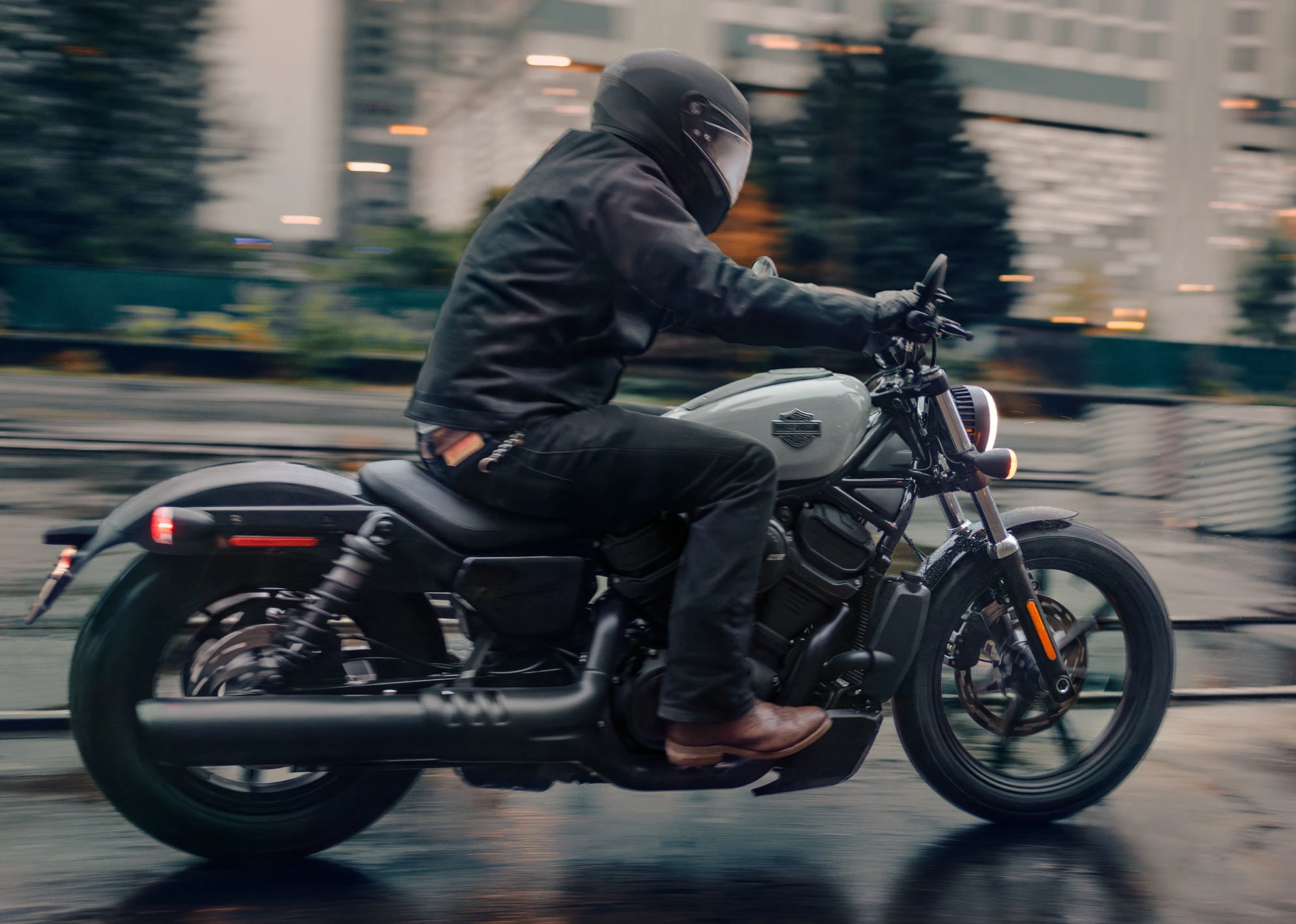 2025 Nightster Motorcycle | Harley-Davidson USA