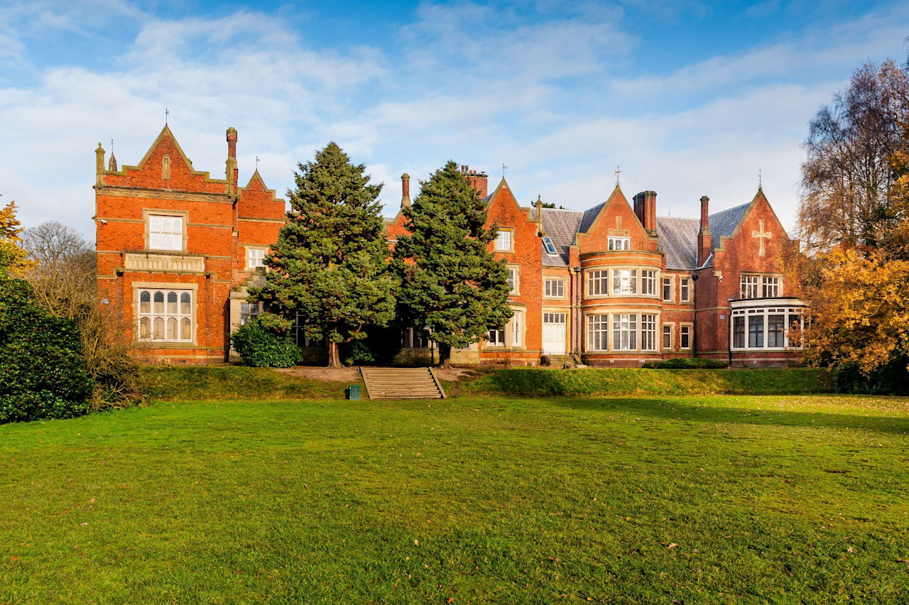 Abney Hall, Cheadle | Leased Offices Cheadle | Bruntwood