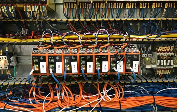 [Blog] Continuing The Evolution Of Smart Factory Industry 4.0: A ...