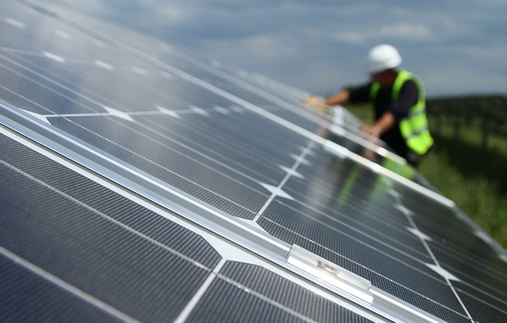 Ecotricity Explains: Bifacial Solar Panels | Ecotricity