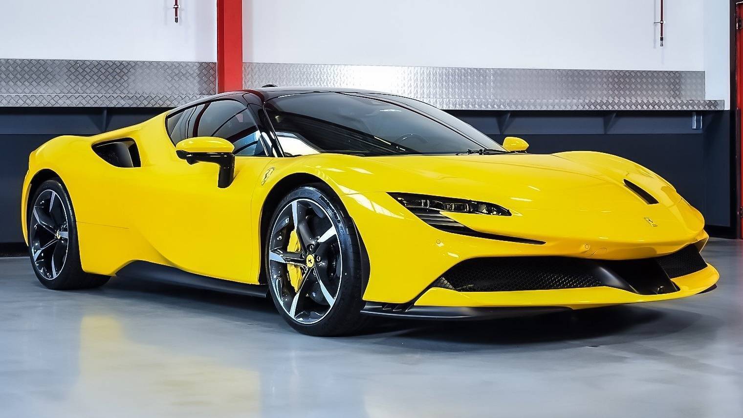 Eksklusiv bil og motorsykkel-samling for salg