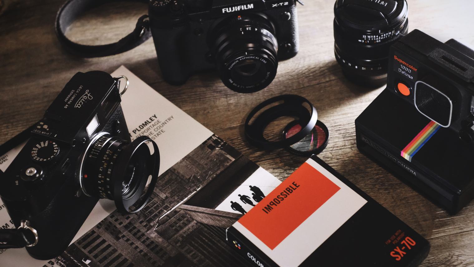 Photographer's Studio Collection for Sale in Online Auctions