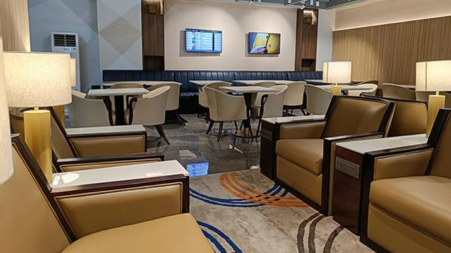 Encalm Lounge - DEL Arrivals DEL AIRPORT 第3ターミナル ニューデリー・インディラ・ガンディー国際空港 ...