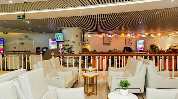 China Southern Gold/Silver/Elite Plus Lounge V3 SZX AIRPORT Terminal 3 ...