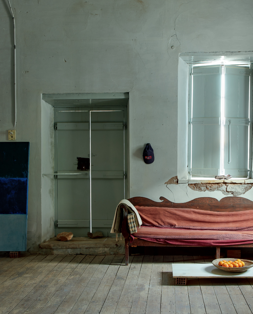 Behind Closed Doors: Exploring the Unique Interiors of Greece | PRIOR ...