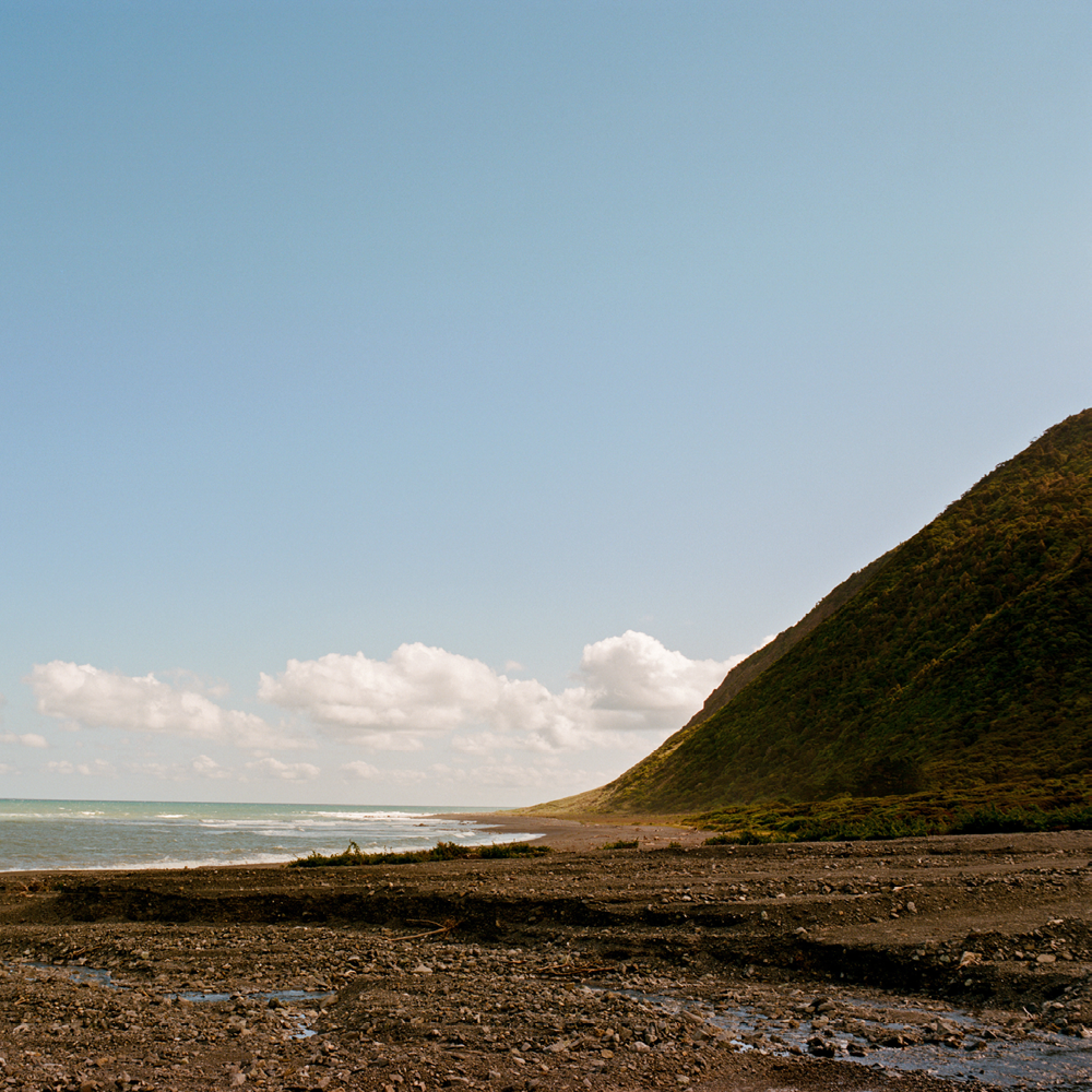 Derek Henderson: Capturing the Essence of New Zealand Through ...