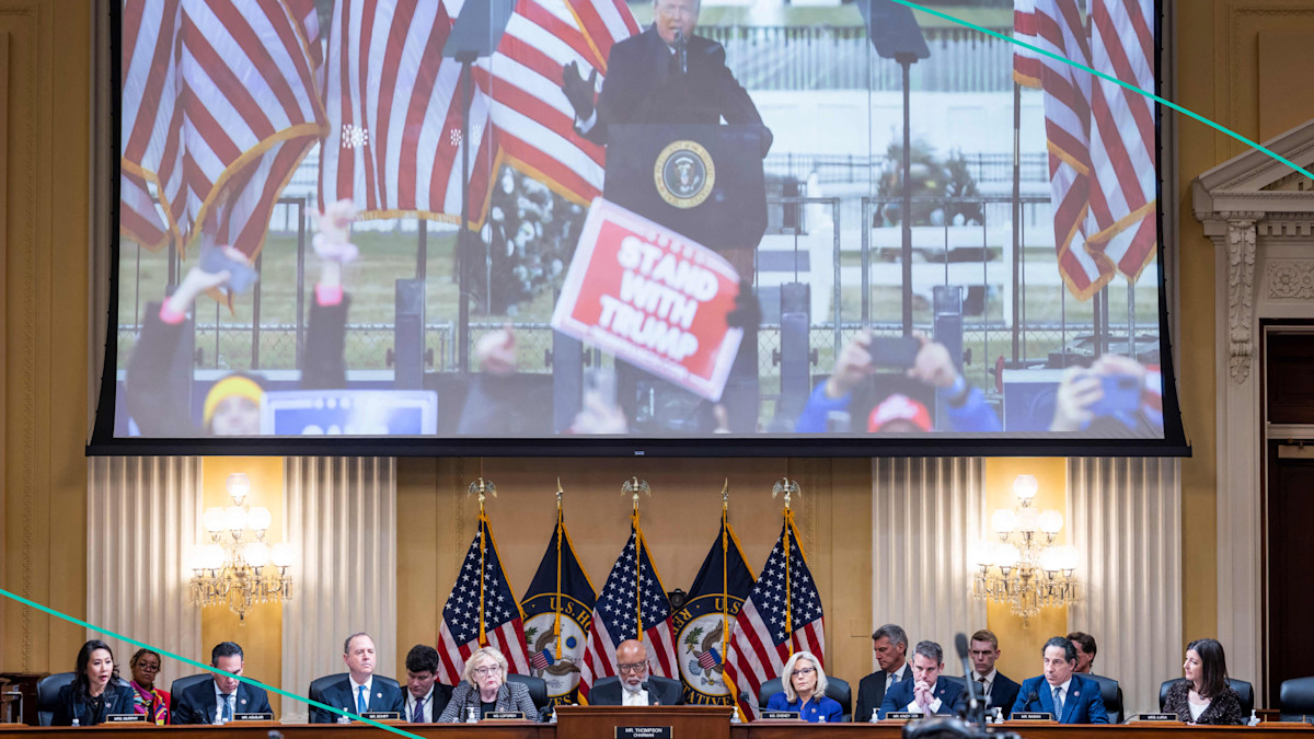 President Trump, Twitter, and SZA | theSkimm