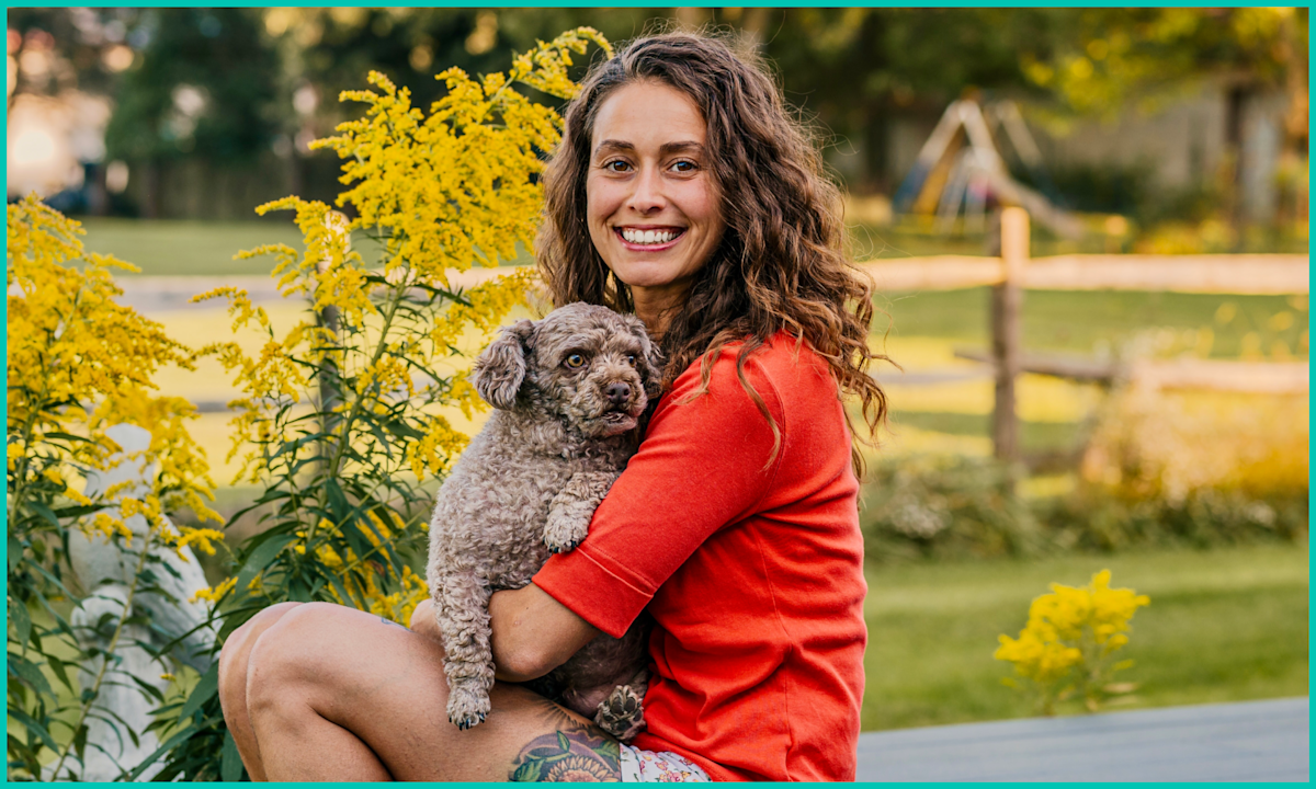 How an Animal Communicator Connects With Hundreds of Pets | theSkimm