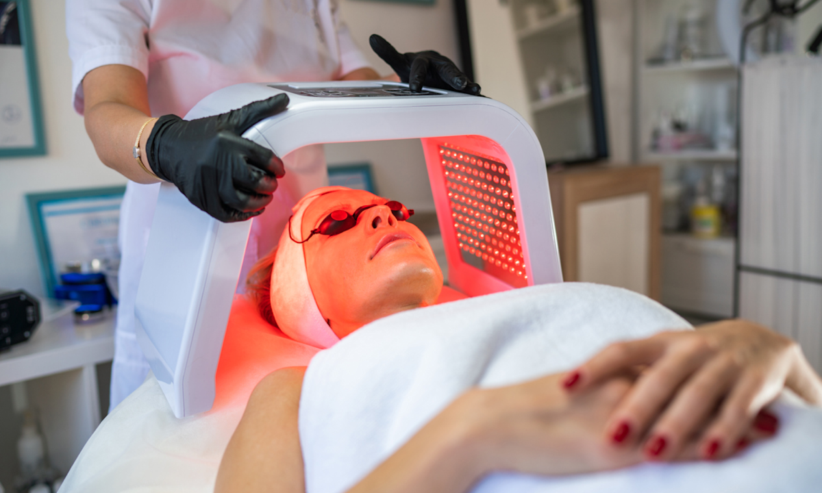 How Does Red Light or Blue Light Therapy Affect Your Health? | theSkimm